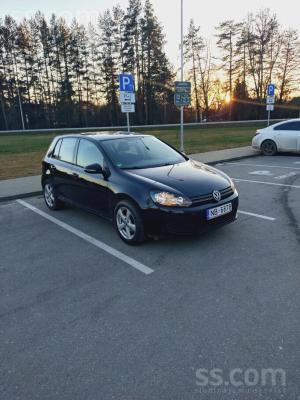Black Volkswagen Golf 2009 in Riga, with an engine capacity of 1.60 L and mileage of 287 thousand km for 3500 €, photo  on AUTOMOTO.COM.LV