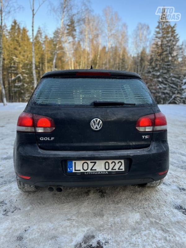 Melns Volkswagen Golf 2009 Alīta, ar dzinēja tilpumu 1.40 L un nobraukumu 258 tūkst. km par 4000 €, foto 6 vietnē AUTOMOTO.COM.LV