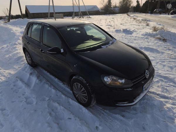Melns Volkswagen Golf 2009 Šauļi, ar dzinēja tilpumu 1.39 L un nobraukumu 280 tūkst. km par 2350 €, foto 1 vietnē AUTOMOTO.COM.LV