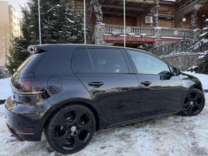 Melns Volkswagen Golf 2009 Kauņa, ar dzinēja tilpumu 1.98 L un nobraukumu 257 tūkst. km par 6350 €, foto 29 vietnē AUTOMOTO.COM.LV