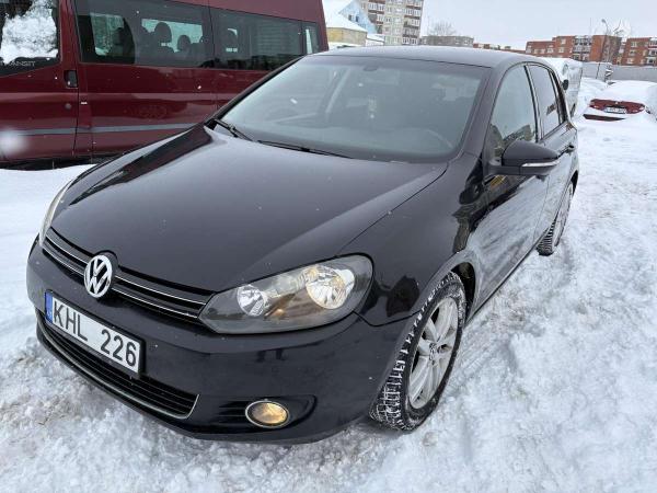 Melns Volkswagen Golf 2009 Kėdainiai, ar dzinēja tilpumu 2.00 L un nobraukumu 289 tūkst. km par 3000 €, foto 3 vietnē AUTOMOTO.COM.LV