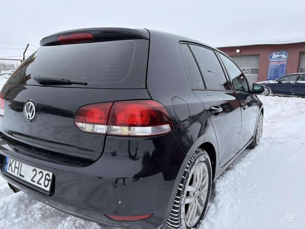 Melns Volkswagen Golf 2009 Kėdainiai, ar dzinēja tilpumu 2.00 L un nobraukumu 289 tūkst. km par 3000 €, foto 6 vietnē AUTOMOTO.COM.LV