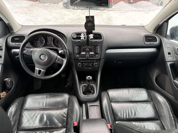 Melns Volkswagen Golf 2009 Kėdainiai, ar dzinēja tilpumu 2.00 L un nobraukumu 289 tūkst. km par 3000 €, foto 8 vietnē AUTOMOTO.COM.LV
