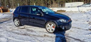 Melns Volkswagen Golf 2009 Viļņa, ar dzinēja tilpumu 2.00 L un nobraukumu 338 tūkst. km par 3800 €, foto  vietnē AUTOMOTO.COM.LV