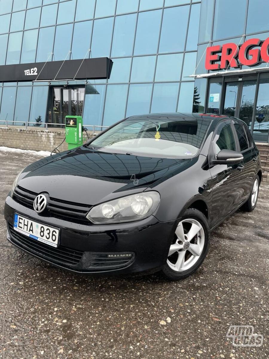 Black Volkswagen Golf 2009 in Alytus, with an engine capacity of 1.40 L and mileage of 200 thousand km for 3100 €, photo 1 on AUTOMOTO.COM.LV