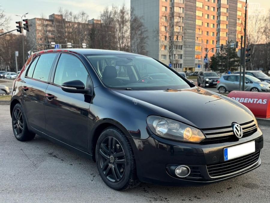 Black Volkswagen Golf 2009 in Kaunas, with an engine capacity of 2.00 L and mileage of 280 thousand km for 3750 €, photo 1 on AUTOMOTO.COM.LV