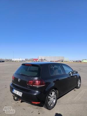 Black Volkswagen Golf 2009 in Kaisiadorys, with an engine capacity of 2.00 L and mileage of 377 thousand km for 2300 €, photo  on AUTOMOTO.COM.LV