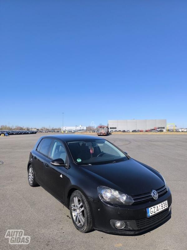 Black Volkswagen Golf 2009 in Kaisiadorys, with an engine capacity of 2.00 L and mileage of 377 thousand km for 2300 €, photo 4 on AUTOMOTO.COM.LV