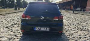 Black Volkswagen Golf 2009 in Panevezys, with an engine capacity of 2.00 L and mileage of 285 thousand km for 3800 €, photo 9 on AUTOMOTO.COM.LV