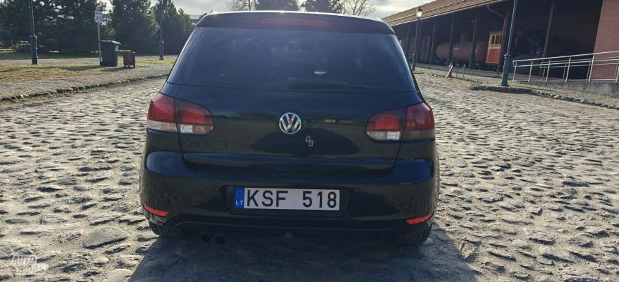 Black Volkswagen Golf 2009 in Panevezys, with an engine capacity of 2.00 L and mileage of 285 thousand km for 3800 €, photo 9 on AUTOMOTO.COM.LV