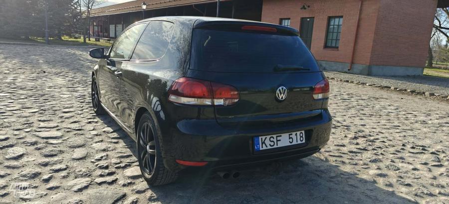 Black Volkswagen Golf 2009 in Panevezys, with an engine capacity of 2.00 L and mileage of 285 thousand km for 3800 €, photo 10 on AUTOMOTO.COM.LV
