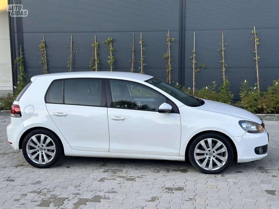Melns Volkswagen Golf 2009 Viļņa, ar dzinēja tilpumu 1.60 L un nobraukumu 109 tūkst. km par 5850 €, foto 7 vietnē AUTOMOTO.COM.LV