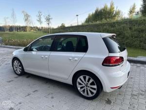 Melns Volkswagen Golf 2009 Viļņa, ar dzinēja tilpumu 1.60 L un nobraukumu 109 tūkst. km par 5850 €, foto 12 vietnē AUTOMOTO.COM.LV
