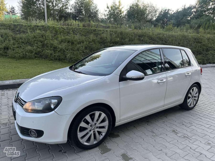 Melns Volkswagen Golf 2009 Viļņa, ar dzinēja tilpumu 1.60 L un nobraukumu 109 tūkst. km par 5850 €, foto 14 vietnē AUTOMOTO.COM.LV