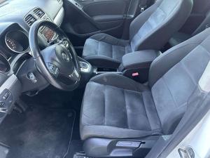 Melns Volkswagen Golf 2009 Viļņa, ar dzinēja tilpumu 1.60 L un nobraukumu 109 tūkst. km par 5850 €, foto 19 vietnē AUTOMOTO.COM.LV