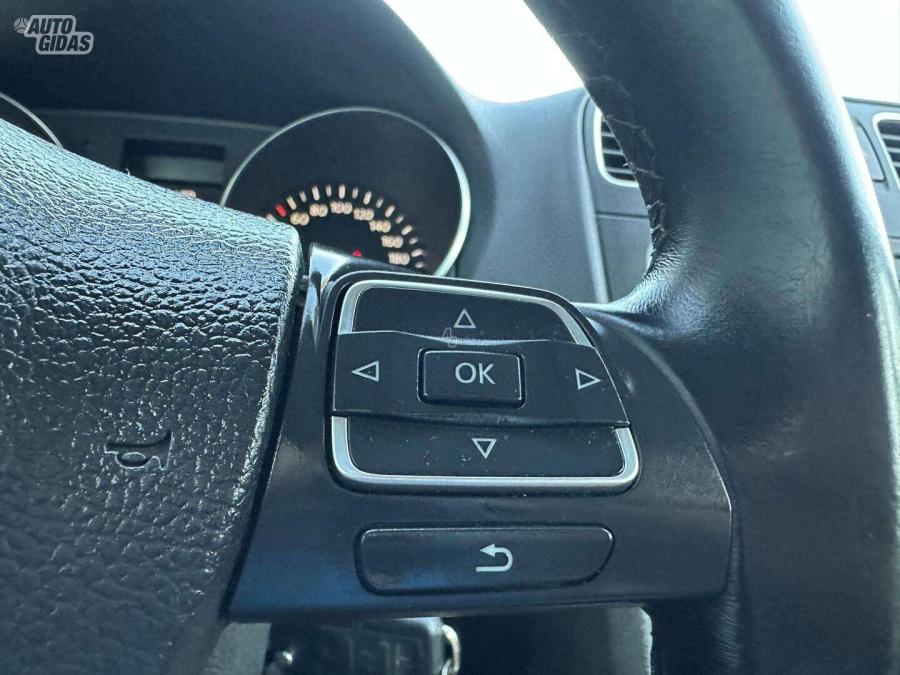 Melns Volkswagen Golf 2009 Viļņa, ar dzinēja tilpumu 1.60 L un nobraukumu 109 tūkst. km par 5850 €, foto 28 vietnē AUTOMOTO.COM.LV
