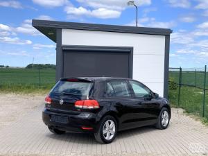 Black Volkswagen Golf 2009 in Kaunas, with an engine capacity of 1.40 L and mileage of 262 thousand km for 4250 €, photo 6 on AUTOMOTO.COM.LV