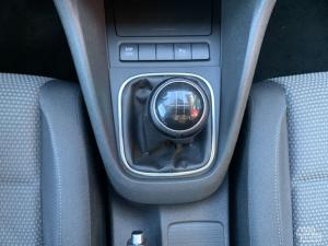 Black Volkswagen Golf 2009 in Kaunas, with an engine capacity of 1.40 L and mileage of 262 thousand km for 4250 €, photo 25 on AUTOMOTO.COM.LV