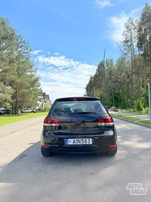 Black Volkswagen Golf 2009 in Marijampole, with an engine capacity of 2.00 L and mileage of 348 thousand km for 5650 €, photo 5 on AUTOMOTO.COM.LV