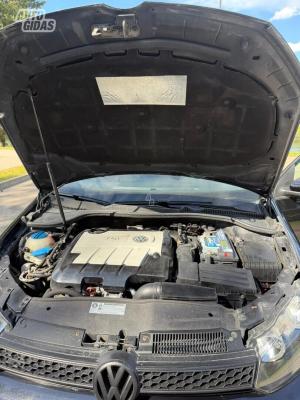 Black Volkswagen Golf 2009 in Marijampole, with an engine capacity of 2.00 L and mileage of 348 thousand km for 5650 €, photo 14 on AUTOMOTO.COM.LV