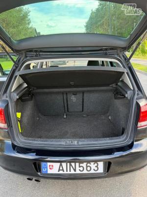 Black Volkswagen Golf 2009 in Marijampole, with an engine capacity of 2.00 L and mileage of 348 thousand km for 5650 €, photo 15 on AUTOMOTO.COM.LV