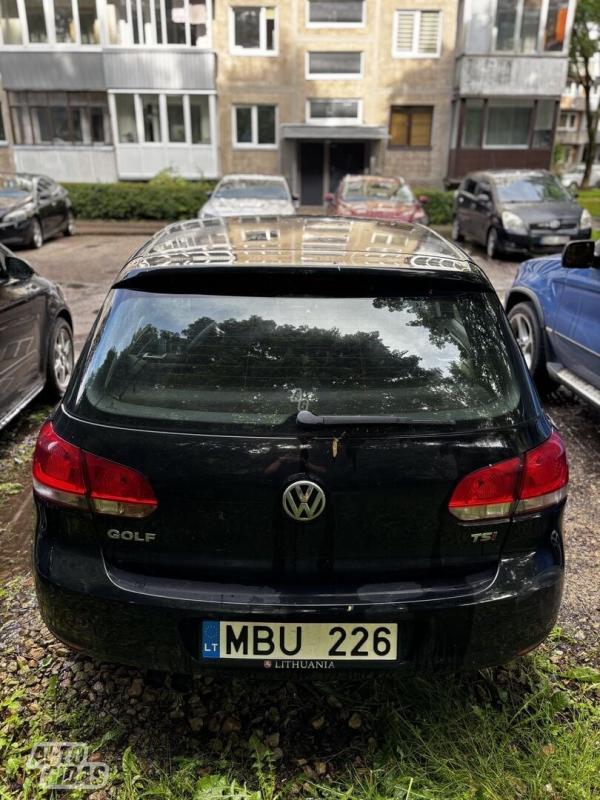 Melns Volkswagen Golf 2009 Kauņa, ar dzinēja tilpumu 1.40 L un nobraukumu 229 tūkst. km par 1250 €, foto 2 vietnē AUTOMOTO.COM.LV