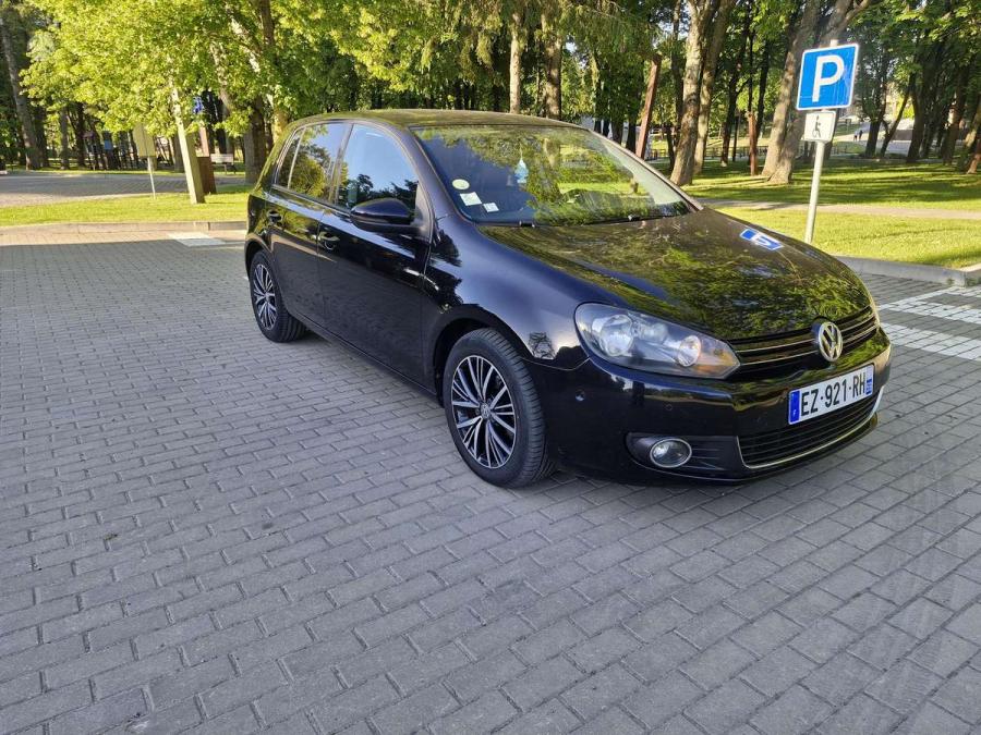 Black Volkswagen Golf 2009 in Kaunas, with an engine capacity of 2.00 L and mileage of 192 thousand km for 4050 €, photo 5 on AUTOMOTO.COM.LV