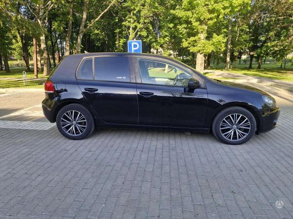 Melns Volkswagen Golf 2009 Kauņa, ar dzinēja tilpumu 2.00 L un nobraukumu 192 tūkst. km par 4050 €, foto 5 vietnē AUTOMOTO.COM.LV