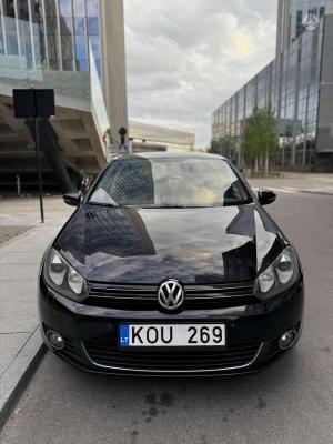 Black Volkswagen Golf 2009 in Vilnius, with an engine capacity of 2.00 L and mileage of 366 thousand km for 4200 €, photo 3 on AUTOMOTO.COM.LV