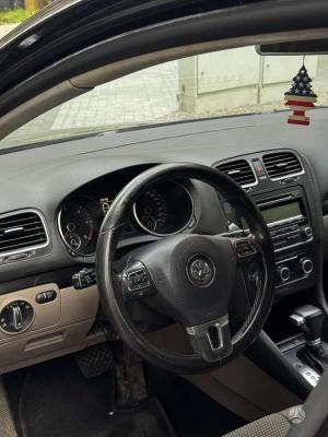 Black Volkswagen Golf 2009 in Vilnius, with an engine capacity of 2.00 L and mileage of 366 thousand km for 4200 €, photo 12 on AUTOMOTO.COM.LV