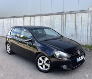 Melns Volkswagen Golf 2009 Viļņa, ar dzinēja tilpumu 1.97 L un nobraukumu 363 tūkst. km par 3650 €, foto 3 vietnē AUTOMOTO.COM.LV