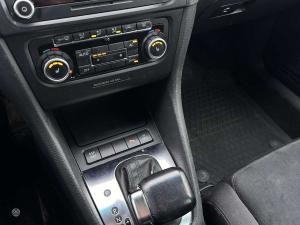 Melns Volkswagen Golf 2009 Viļņa, ar dzinēja tilpumu 1.97 L un nobraukumu 363 tūkst. km par 3650 €, foto 14 vietnē AUTOMOTO.COM.LV