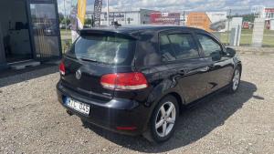 Melns Volkswagen Golf 2009 Marijampole, ar dzinēja tilpumu 2.00 L un nobraukumu 333 tūkst. km par 2990 €, foto 7 vietnē AUTOMOTO.COM.LV