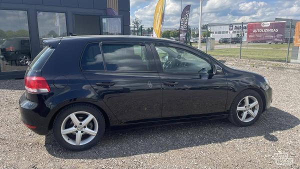 Black Volkswagen Golf 2009 in Marijampole, with an engine capacity of 2.00 L and mileage of 333 thousand km for 2990 €, photo 8 on AUTOMOTO.COM.LV