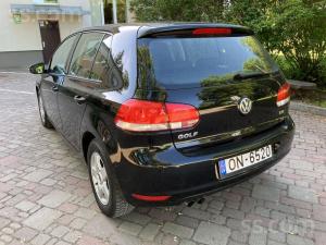 Melns Volkswagen Golf 2009 Jelgava, ar dzinēja tilpumu 1.40 L un nobraukumu 180 tūkst. km par 4990 €, foto 5 vietnē AUTOMOTO.COM.LV