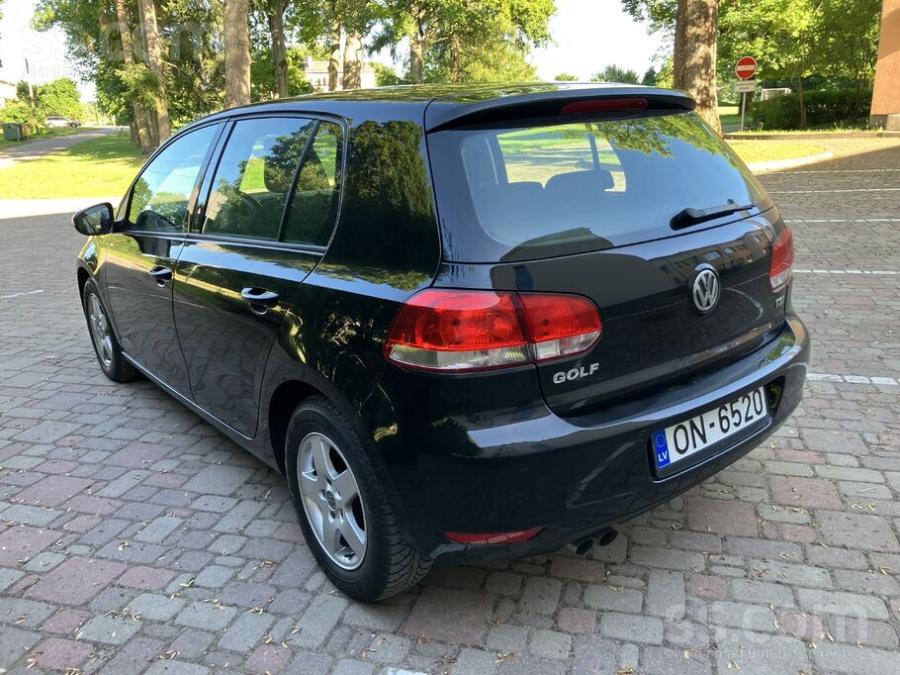 Melns Volkswagen Golf 2009 Jelgava, ar dzinēja tilpumu 1.40 L un nobraukumu 180 tūkst. km par 4990 €, foto 16 vietnē AUTOMOTO.COM.LV
