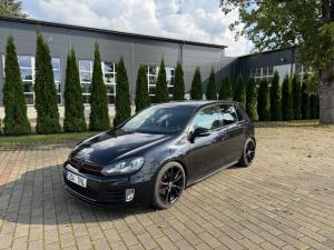 Melns Volkswagen Golf 2009 Tiri, ar dzinēja tilpumu 2.00 L un nobraukumu 238 tūkst. km par 8500 €, foto 9 vietnē AUTOMOTO.COM.LV