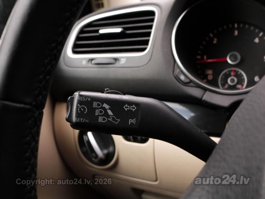 Melns Volkswagen Golf 2009 Tallina, ar dzinēja tilpumu 2.00 L un nobraukumu 325 tūkst. km par 3350 €, foto 24 vietnē AUTOMOTO.COM.LV
