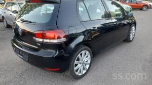 Black Volkswagen Golf 2009 in Riga, with an engine capacity of 1.60 L and mileage of 211 thousand km for 5500 €, photo 10 on AUTOMOTO.COM.LV