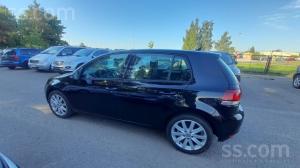 Black Volkswagen Golf 2009 in Riga, with an engine capacity of 1.60 L and mileage of 211 thousand km for 5500 €, photo 12 on AUTOMOTO.COM.LV