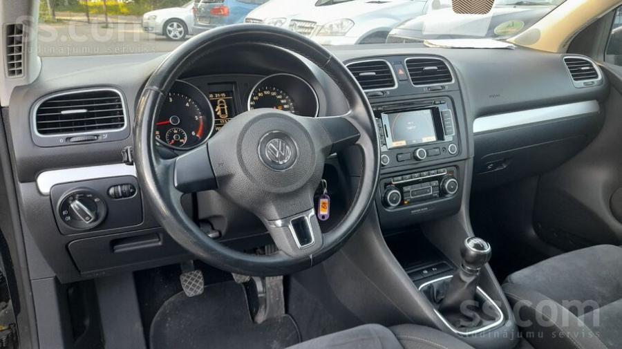 Black Volkswagen Golf 2009 in Riga, with an engine capacity of 1.60 L and mileage of 211 thousand km for 5500 €, photo 21 on AUTOMOTO.COM.LV