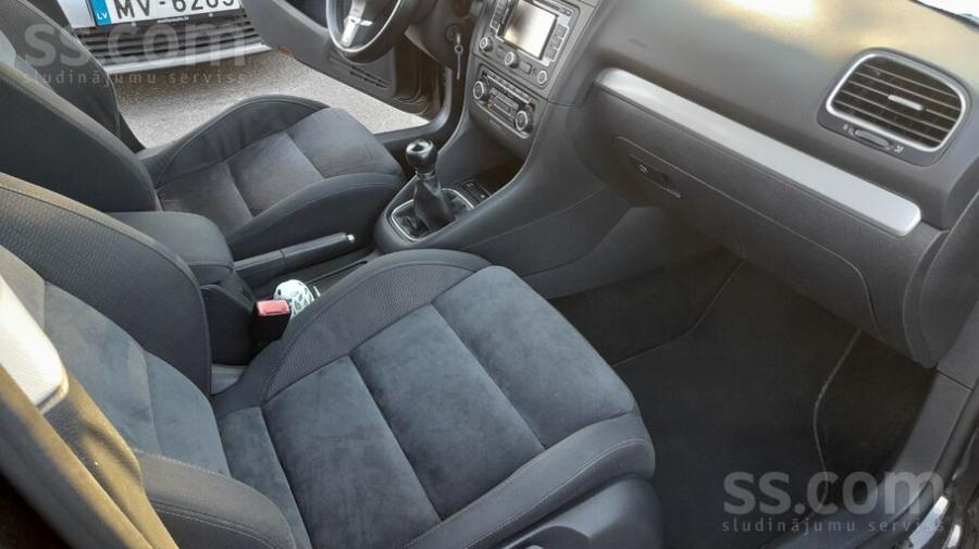 Black Volkswagen Golf 2009 in Riga, with an engine capacity of 1.60 L and mileage of 211 thousand km for 5500 €, photo 24 on AUTOMOTO.COM.LV