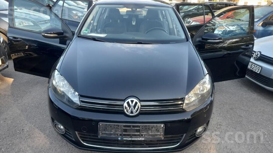 Black Volkswagen Golf 2009 in Riga, with an engine capacity of 1.60 L and mileage of 211 thousand km for 5500 €, photo 35 on AUTOMOTO.COM.LV