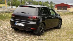 Black Volkswagen Golf 2009 in Vilnius, with an engine capacity of 1.97 L and mileage of 325 thousand km for 3000 €, photo 6 on AUTOMOTO.COM.LV
