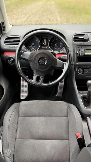 Black Volkswagen Golf 2009 in Vilnius, with an engine capacity of 1.97 L and mileage of 325 thousand km for 3000 €, photo 9 on AUTOMOTO.COM.LV