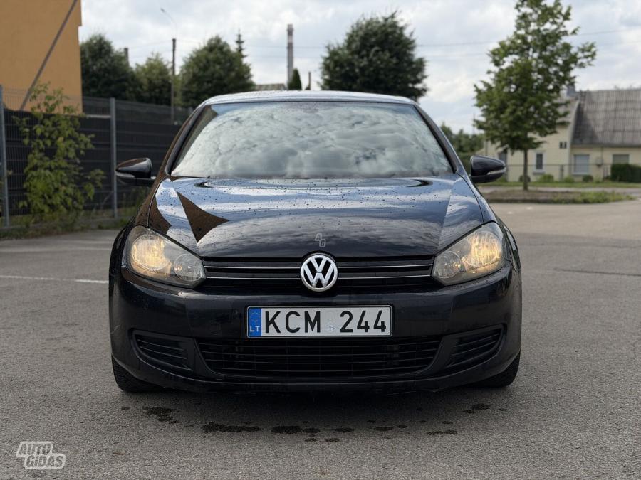 Melns Volkswagen Golf 2009 Šauļi, ar dzinēja tilpumu 2.00 L un nobraukumu 201 tūkst. km par 2250 €, foto 3 vietnē AUTOMOTO.COM.LV