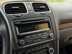 Melns Volkswagen Golf 2009 Šauļi, ar dzinēja tilpumu 2.00 L un nobraukumu 201 tūkst. km par 2250 €, foto 14 vietnē AUTOMOTO.COM.LV