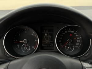 Melns Volkswagen Golf 2009 Šauļi, ar dzinēja tilpumu 2.00 L un nobraukumu 201 tūkst. km par 2250 €, foto 19 vietnē AUTOMOTO.COM.LV