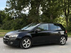 Black Volkswagen Golf 2009 in Rokiskis, with an engine capacity of 1.97 L and mileage of 295 thousand km for 2750 €, photo 6 on AUTOMOTO.COM.LV