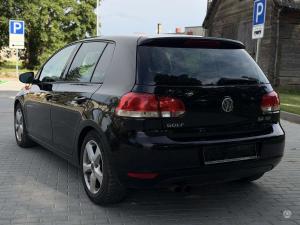 Black Volkswagen Golf 2009 in Rokiskis, with an engine capacity of 1.97 L and mileage of 295 thousand km for 2750 €, photo 8 on AUTOMOTO.COM.LV